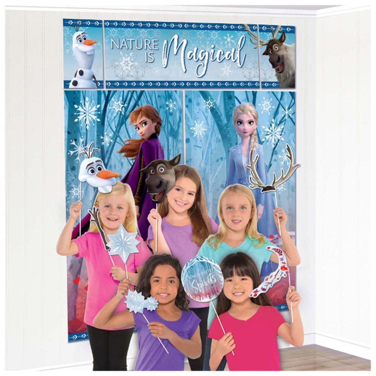 Frozen 2 Scene Setters with Props | Party Supplies – Party Expert
